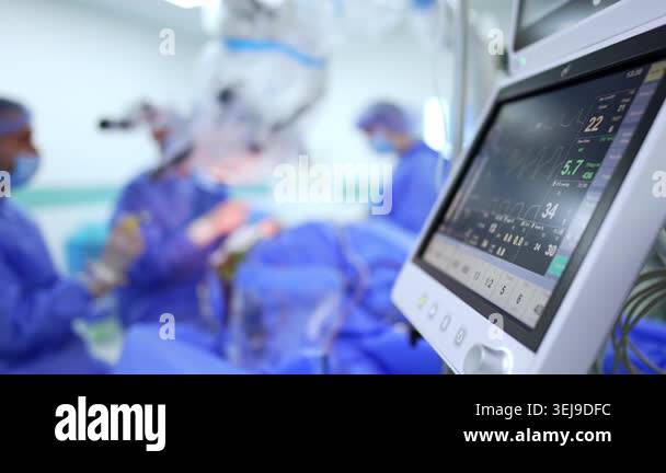 Screen of lung ventilating machine with life parameters. Group of ...