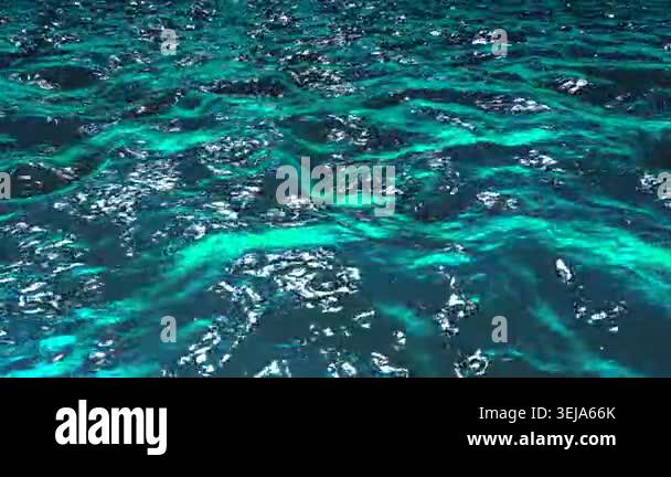 Abstract Blue Green Water Surface with Ripples and Reflections Stock ...