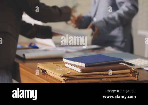 business man and businesswoman shaking hands Stock Video Footage - Alamy