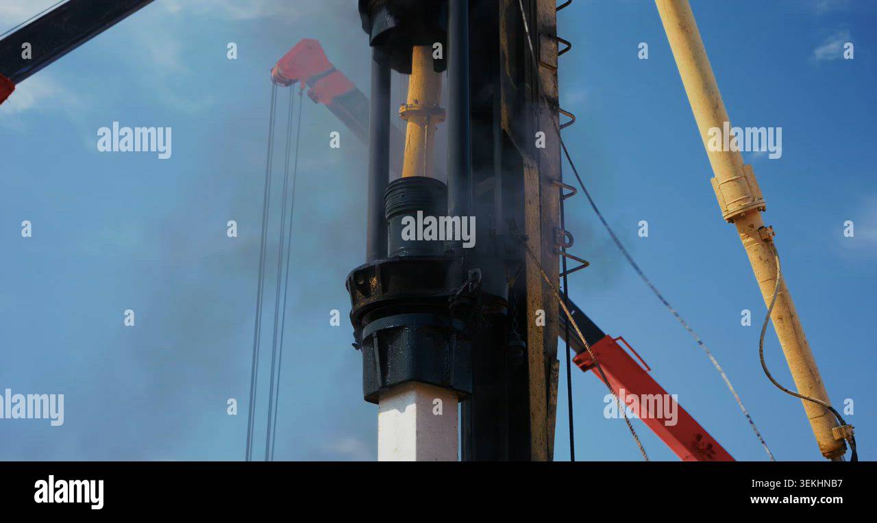 Pile driving hammer in operation Stock Video Footage - Alamy