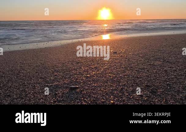 Sunrise ocean beach. Ocean cloudy horizon.Seascape at sunset, clouds ...
