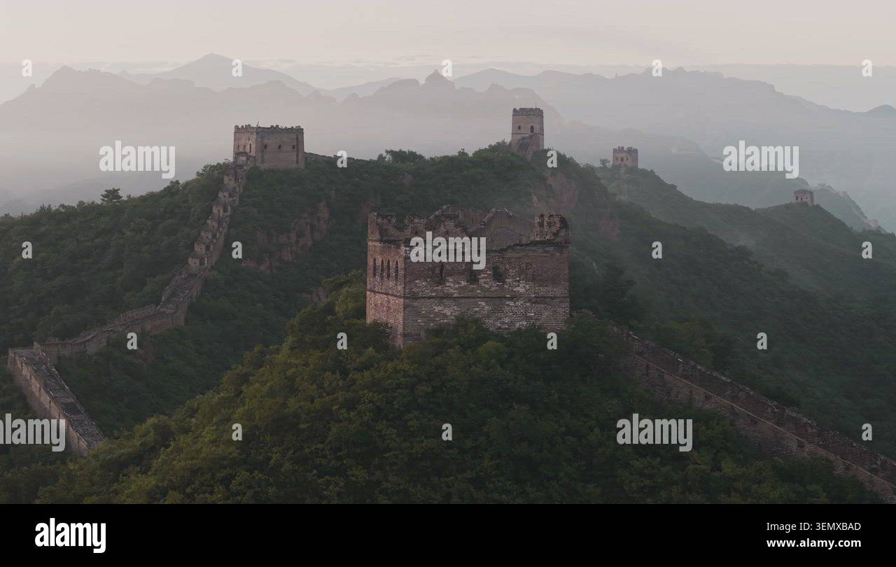 The Wall stretching over emerald mountains Stock Video Footage - Alamy
