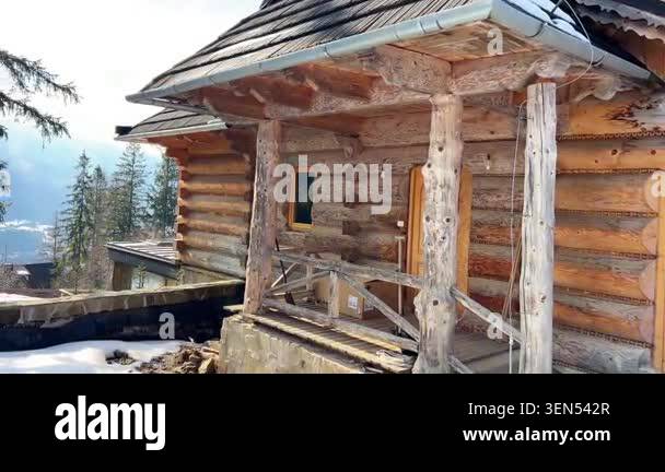 Authentic wooden log cabin in snowy Polish Tatra Mountains, Zakopane ...
