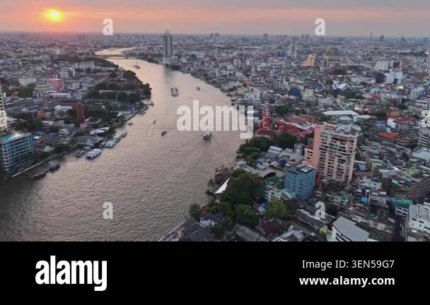 Aerial sunset panorama of Chao Phraya River and Bangkok skyline Stock ...
