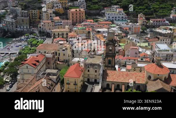 Townscape of Minori on the Amalfi Coast, Italy: glimpse from the Lemon ...
