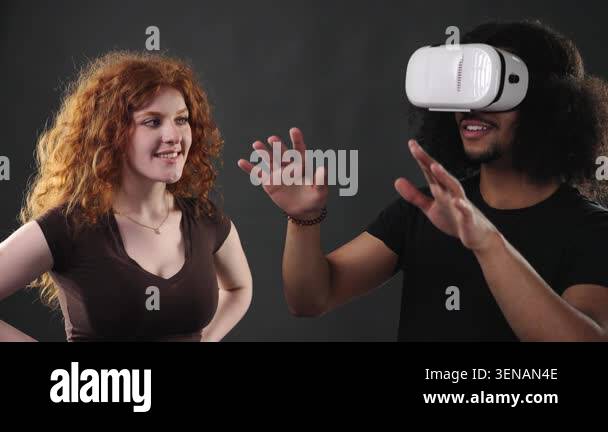 Virtual Reality Relationship Experience, Couple Interacting In ...