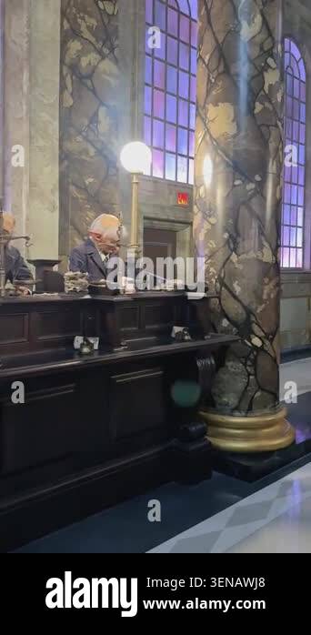 Tourists in Gringotts Bank at The Wizarding World Of Harry Potter in ...