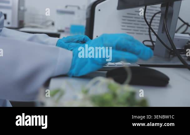 scientist using tablet in lab Stock Video Footage - Alamy