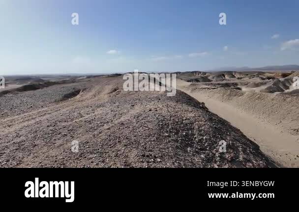Vast arid landscape of the egyptian desert near marsa alam revealing ...