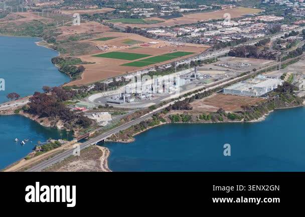Scenic aerial of Encina Power Station and Agua Hedionda Lagoon in ...