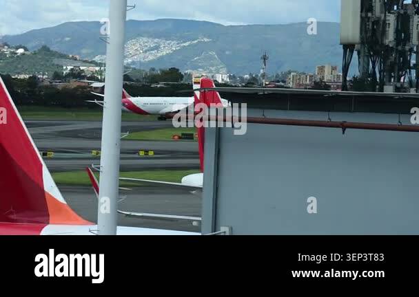Airplanes at the airport and landing strip Stock Video Footage - Alamy