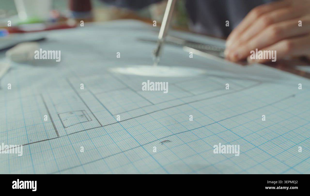 Drawing Compass Making Circle Stock Video Footage - Alamy