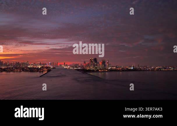 Sunset dramatic sky Miami city. Seascape with cityscape on sunset ...
