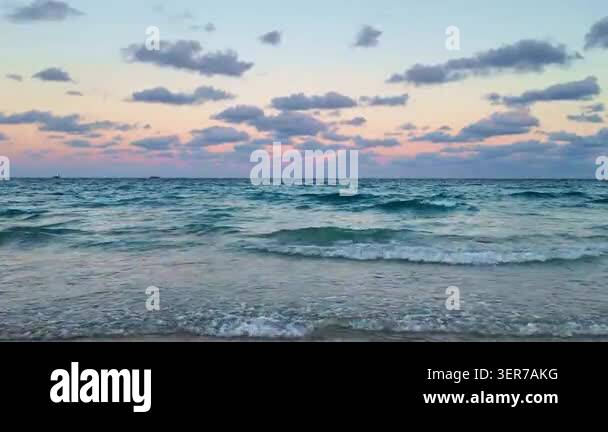 Skyscape with sea horizon. Scenic horizon view at sea nature. Romantic ...