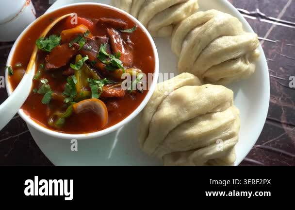 Ladakhi food Tingmo a fluffy, intricately layered, and steamed Tibetan ...