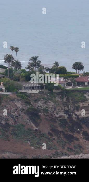 Exclusive real estate mansions perched on Californias rugged cliffs ...
