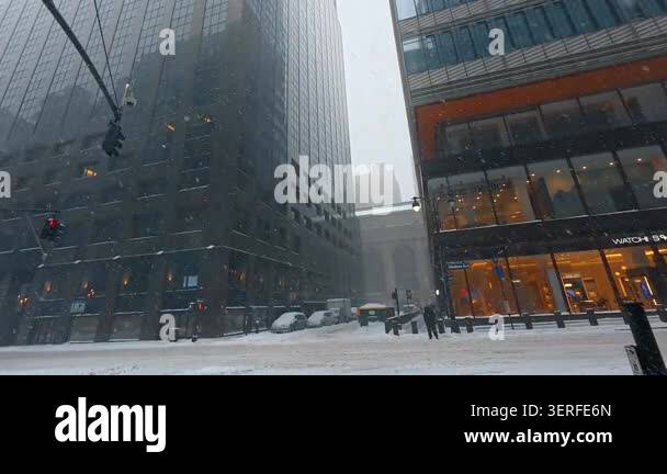 New York, USA, 12 January 2026: Heavy snowfall on Madison Avenue near ...