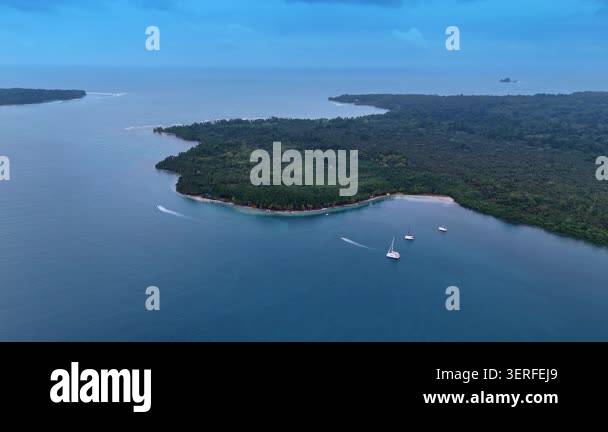 Aerial view of tropical peninsula with sailboats, Bocas del Toro ...
