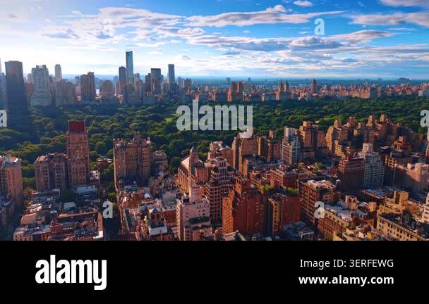 Aerial perspective of Central Park and Manhattan apartment buildings ...