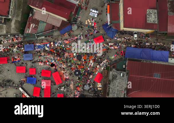 Hmong Market in Meo Vac, Dong Van District, Ha Giang Province, Vietnam ...