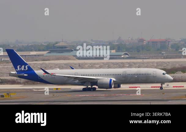BANGKOK, THAILAND - JANUARY 13, 2026: An Airbus A350-900 passenger ...