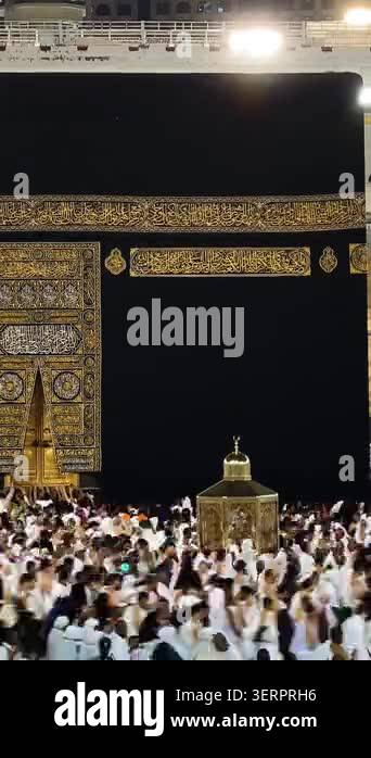 Muslims revolve around the Kaaba, Pilgrims circumambulate and pray the ...