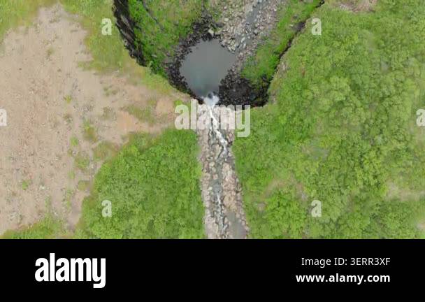 Famous and beautiful Svartifoss waterfall on a summer day in south ...
