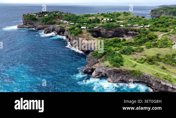 Drone aerial view of Broken Beach (Pasih Uug) in Nusa Penida, Bali ...