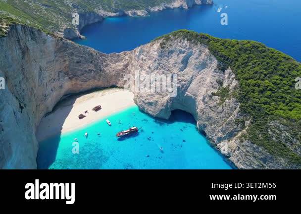 Spectacular view of the iconic Shipwreck beach in Navagio Bay ...