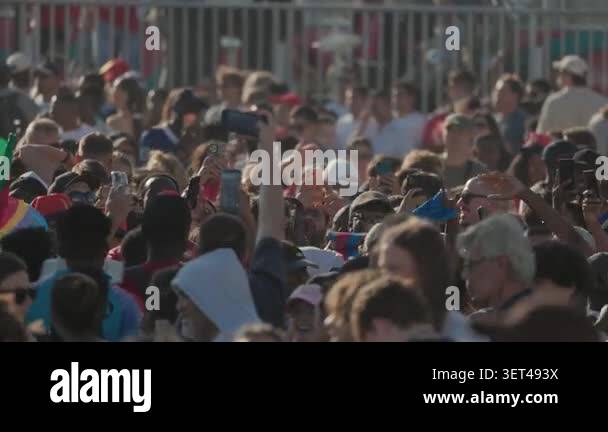 17 june 2026, lisbon, Portugal - Fans gather in a large crowd to ...