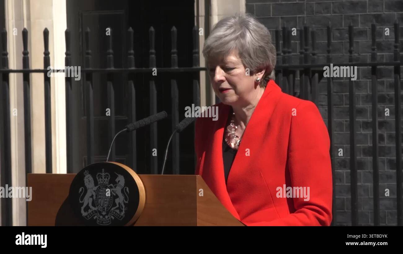 Archive footage of last five PMs as Sir Keir Starmer resigns from post ...
