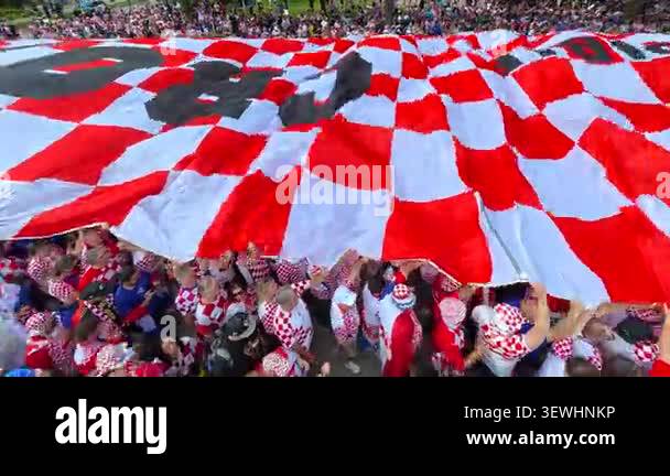 Thousands of Croatia supporters march through Toronto streets carrying ...