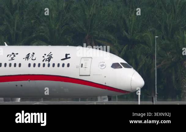 KUALA LUMPUR, MALAYSIA - MARCH 9, 2026. Shanghai Airlines Boeing 787-9 ...