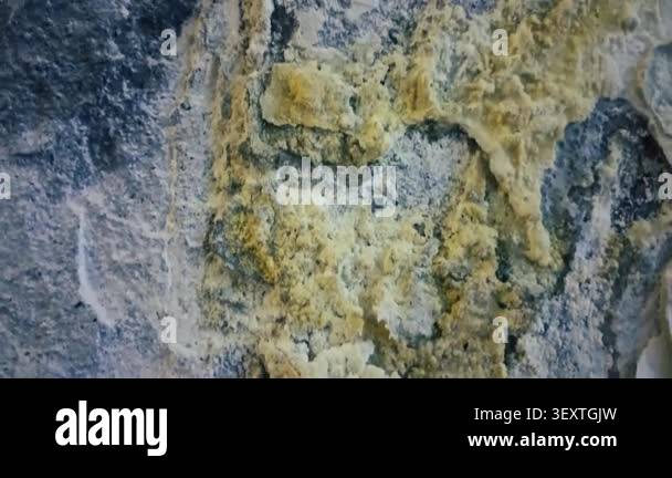 grunge wall with cracks, texture background video, wall banner Stock ...