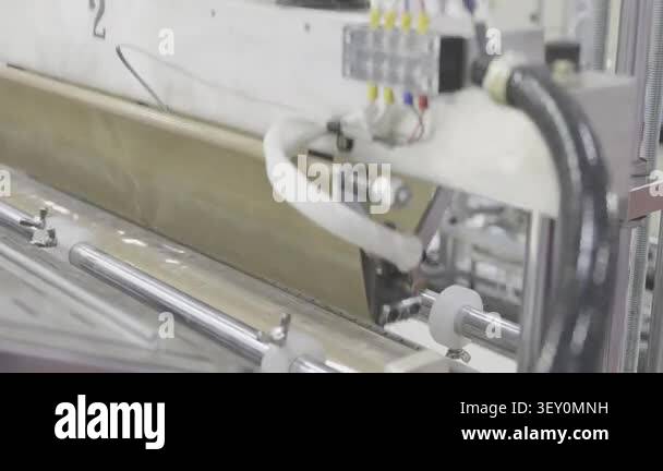 Industry machine working, Plastic bag shopping bag production machine ...