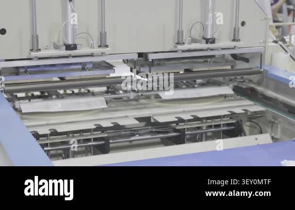 Industry machine working, Plastic bag shopping bag production machine ...