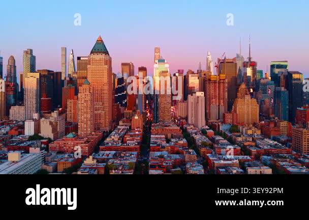 Sunset light on Midtown Manhattan towers from Chelsea, New York. North ...