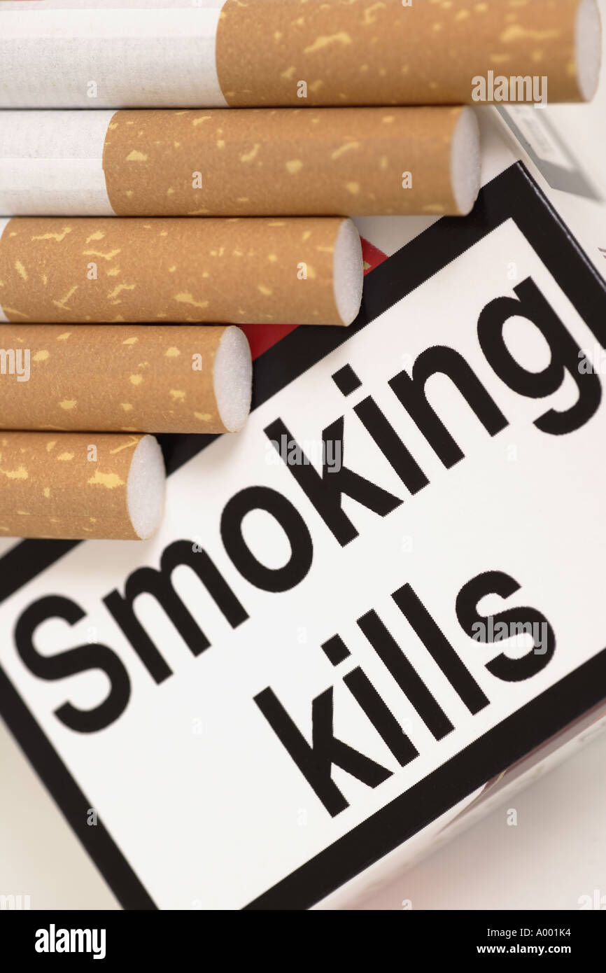Health warning on cigarette packet Stock Photo - Alamy