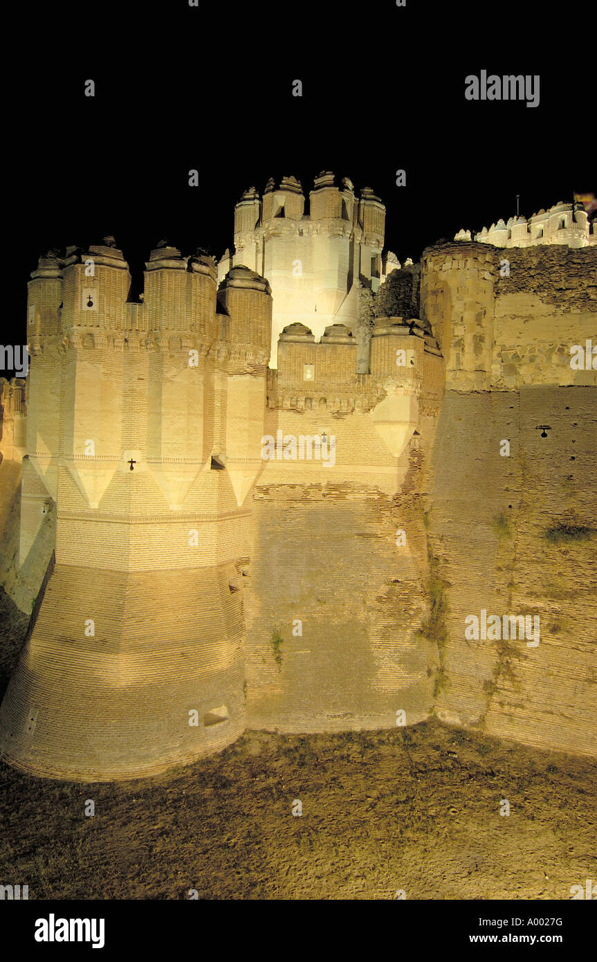 15th century castles of castile and leon hi-res stock photography and ...