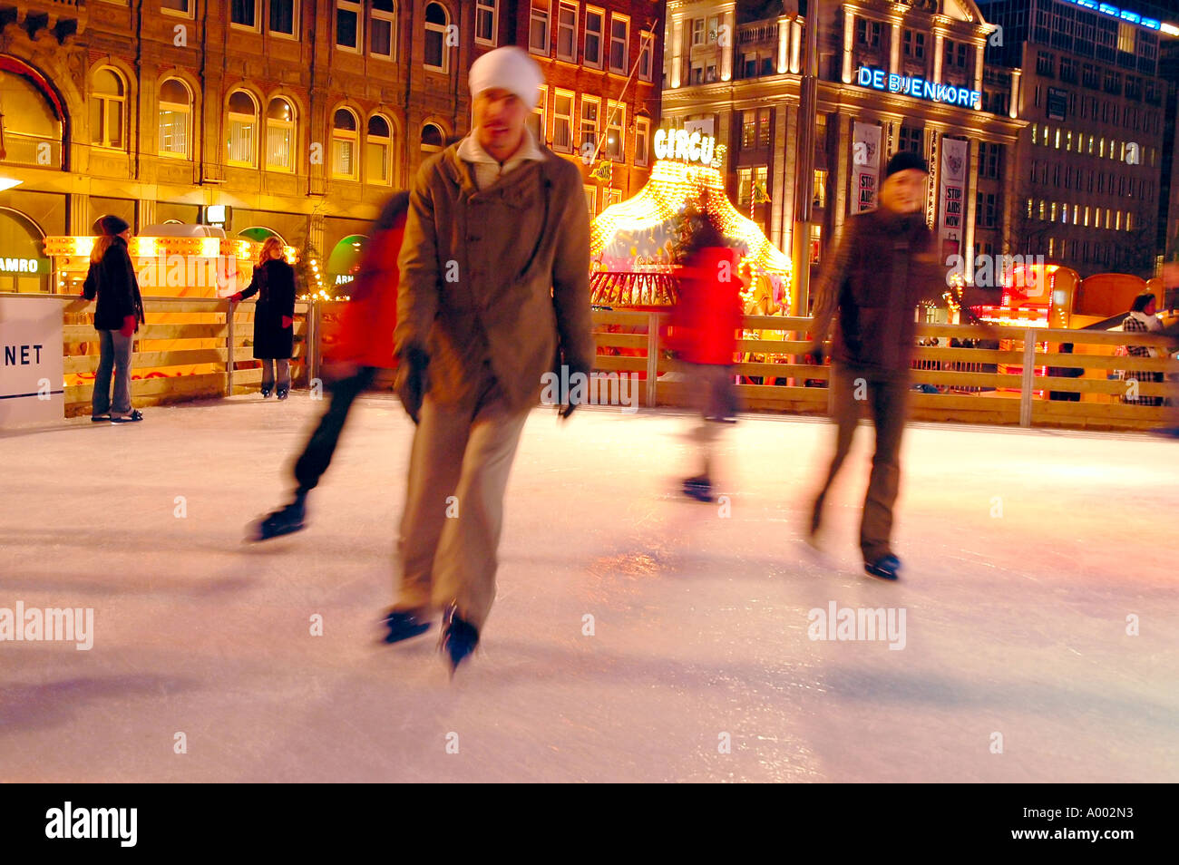 Netherlands ice skating hi-res stock photography and images - Alamy
