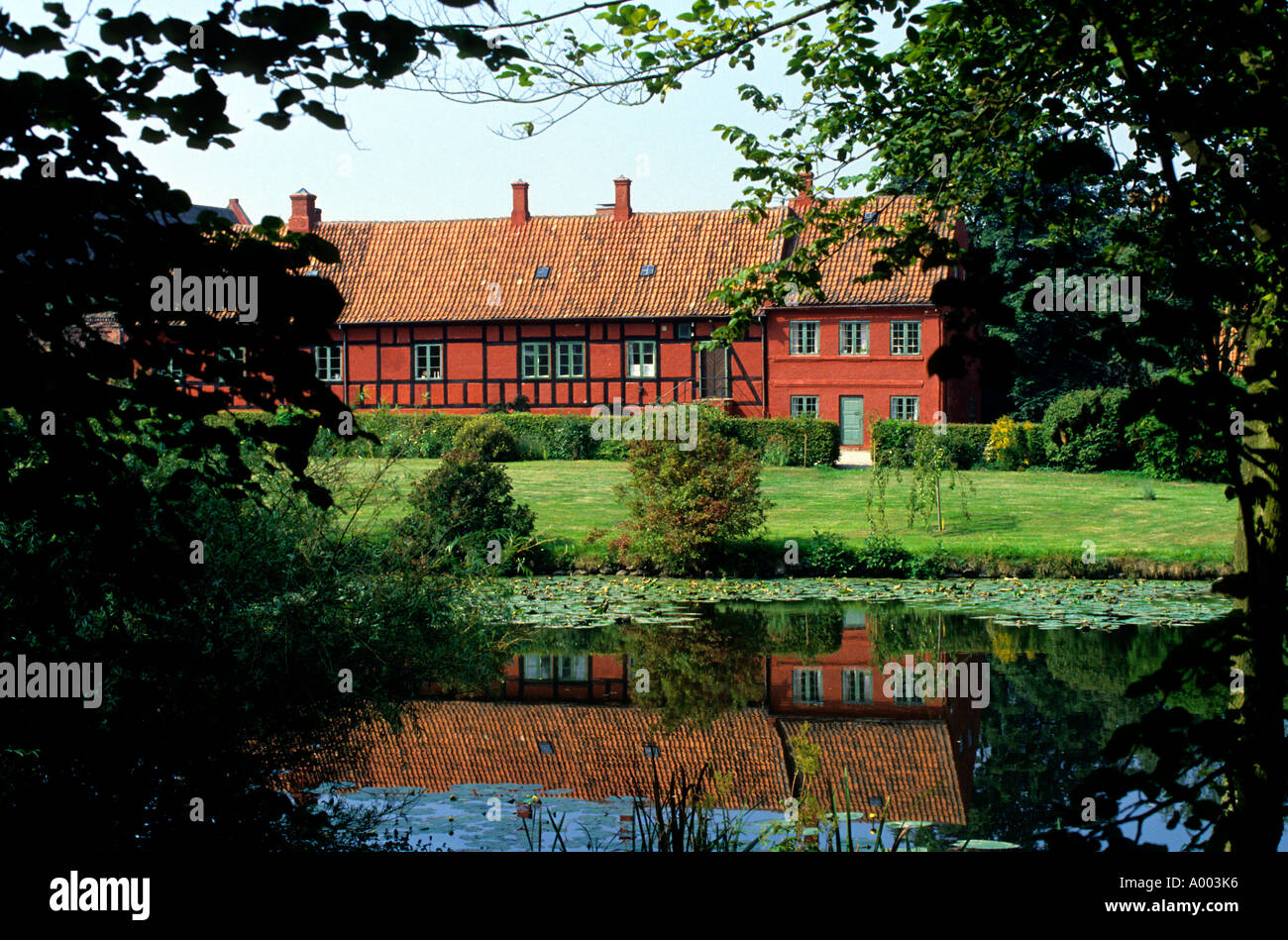 Denmark Danish Farm House Hesselagergaard Castle Stock Photo - Alamy