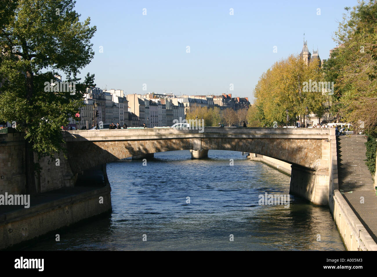 Bridge over River Seine, Paris, France Stock Photo - Alamy