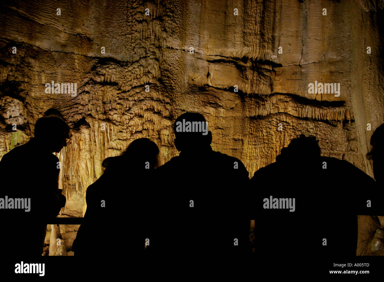 Mammoth Cave National Park silhouette of tourist Stock Photo - Alamy