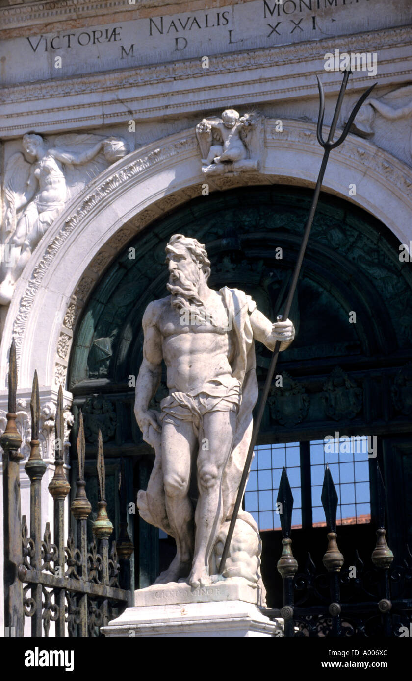 Roman god of freshwater hi-res stock photography and images - Alamy