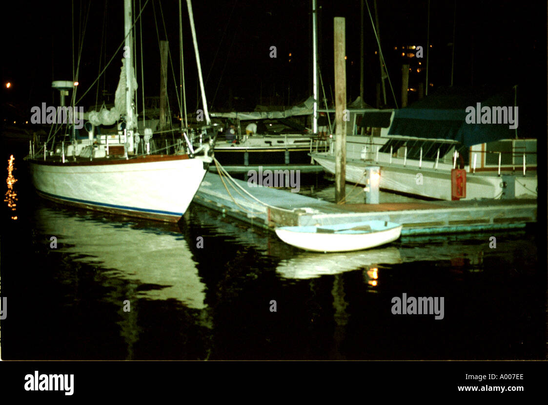 Dingy racing hi-res stock photography and images - Alamy