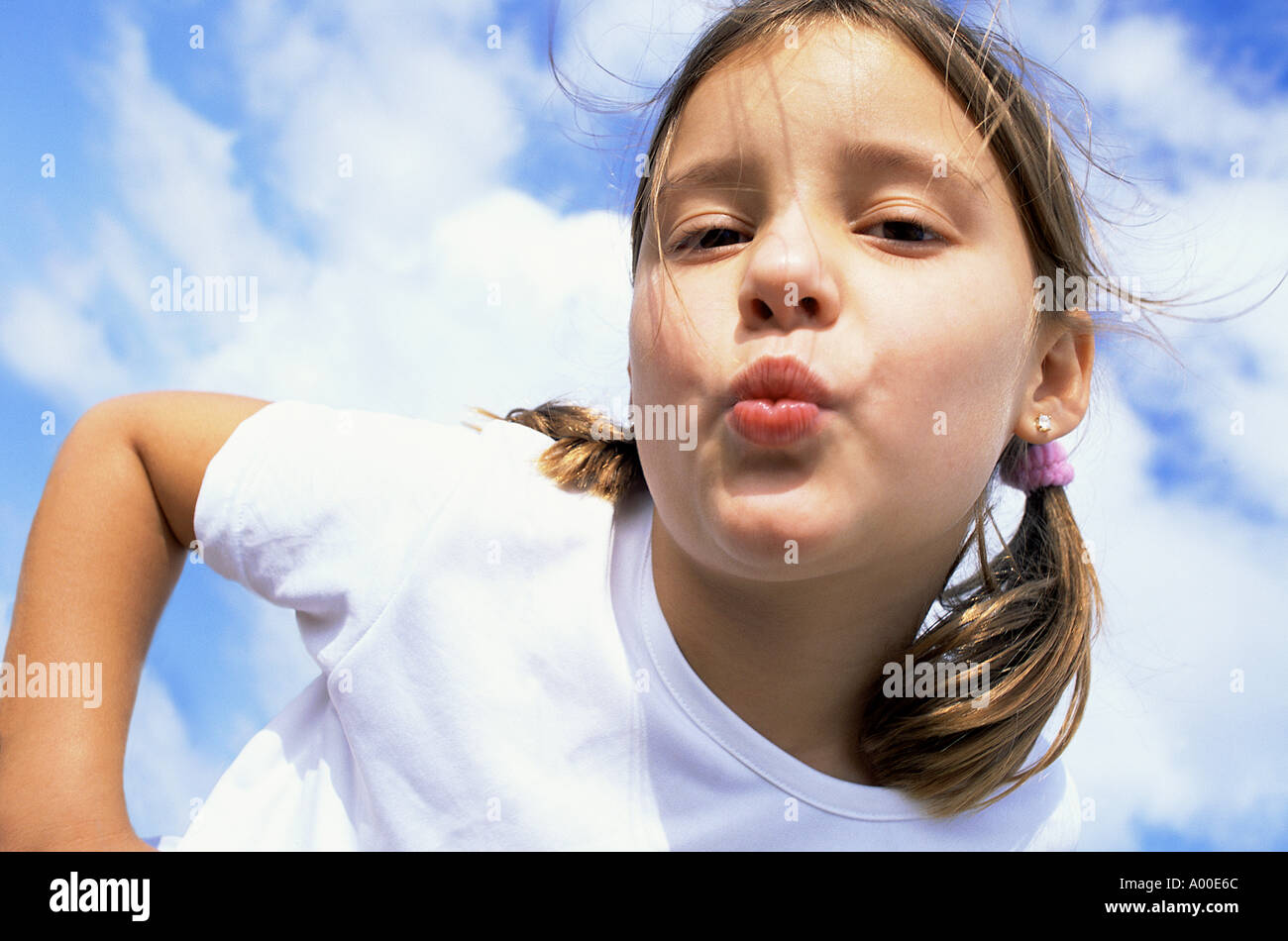 Kissing the camera hi-res stock photography and images - Alamy