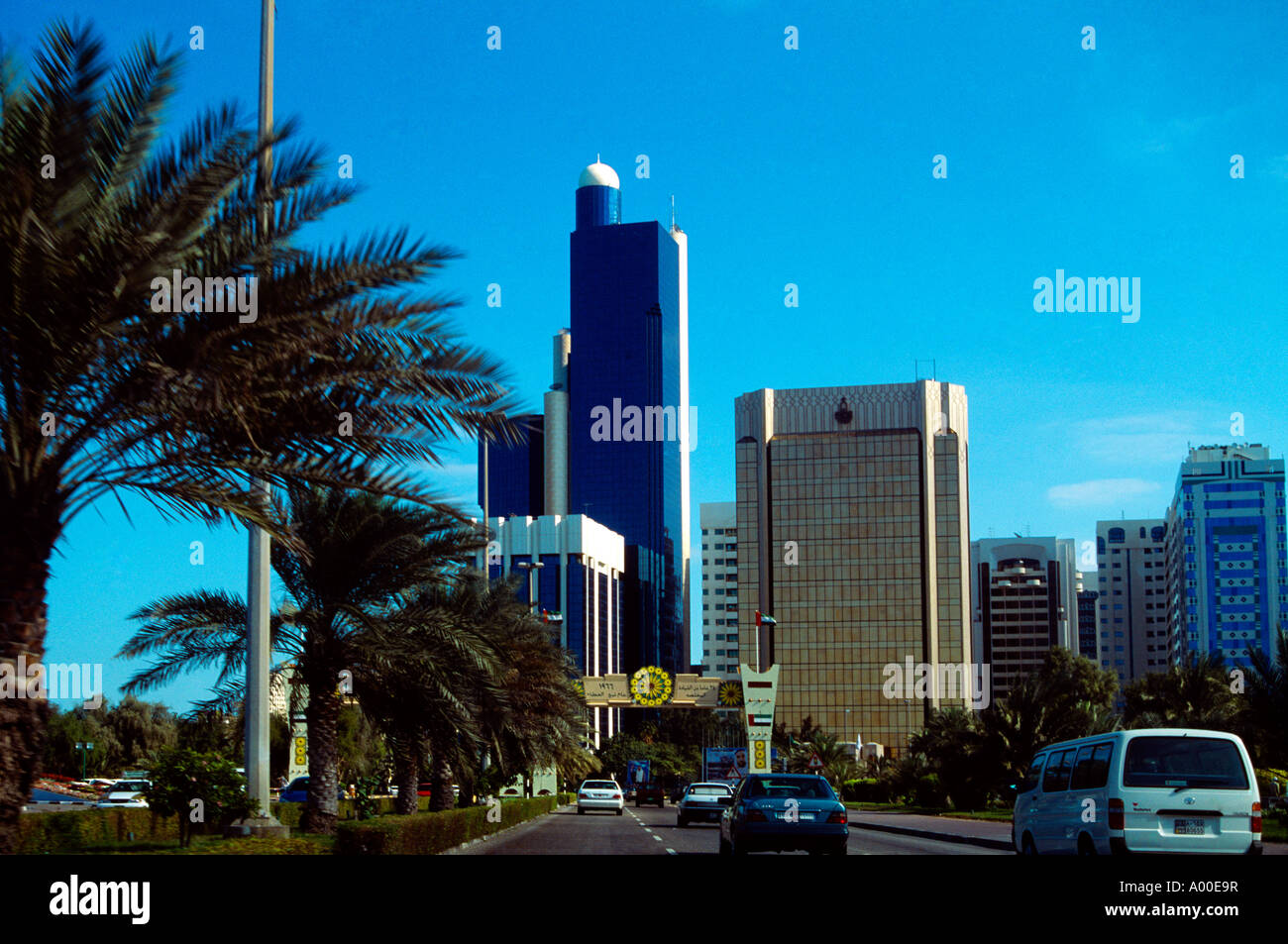 Abu Dhabi UAE Street Scene Stock Photo - Alamy