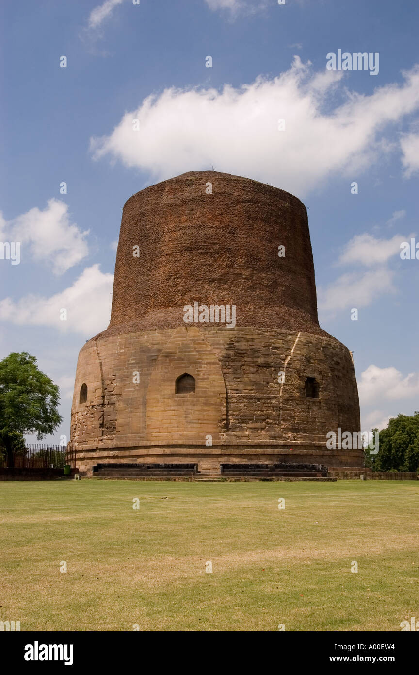 Dhamekh Buddhist stupa Ashoka King era Sarnath Varanasi Uttar Pradesh ...