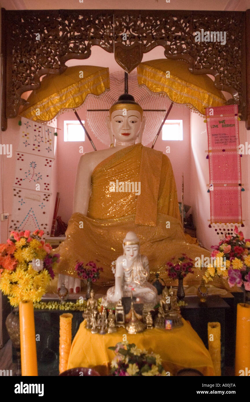 White Buddha statue with umbrellas in Burmese buddhist temple Bodhgaya ...