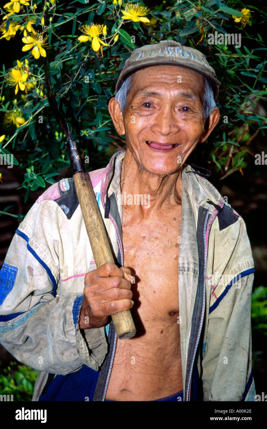 Smiling Old Man Missing Teeth High Resolution Stock Photography and ...